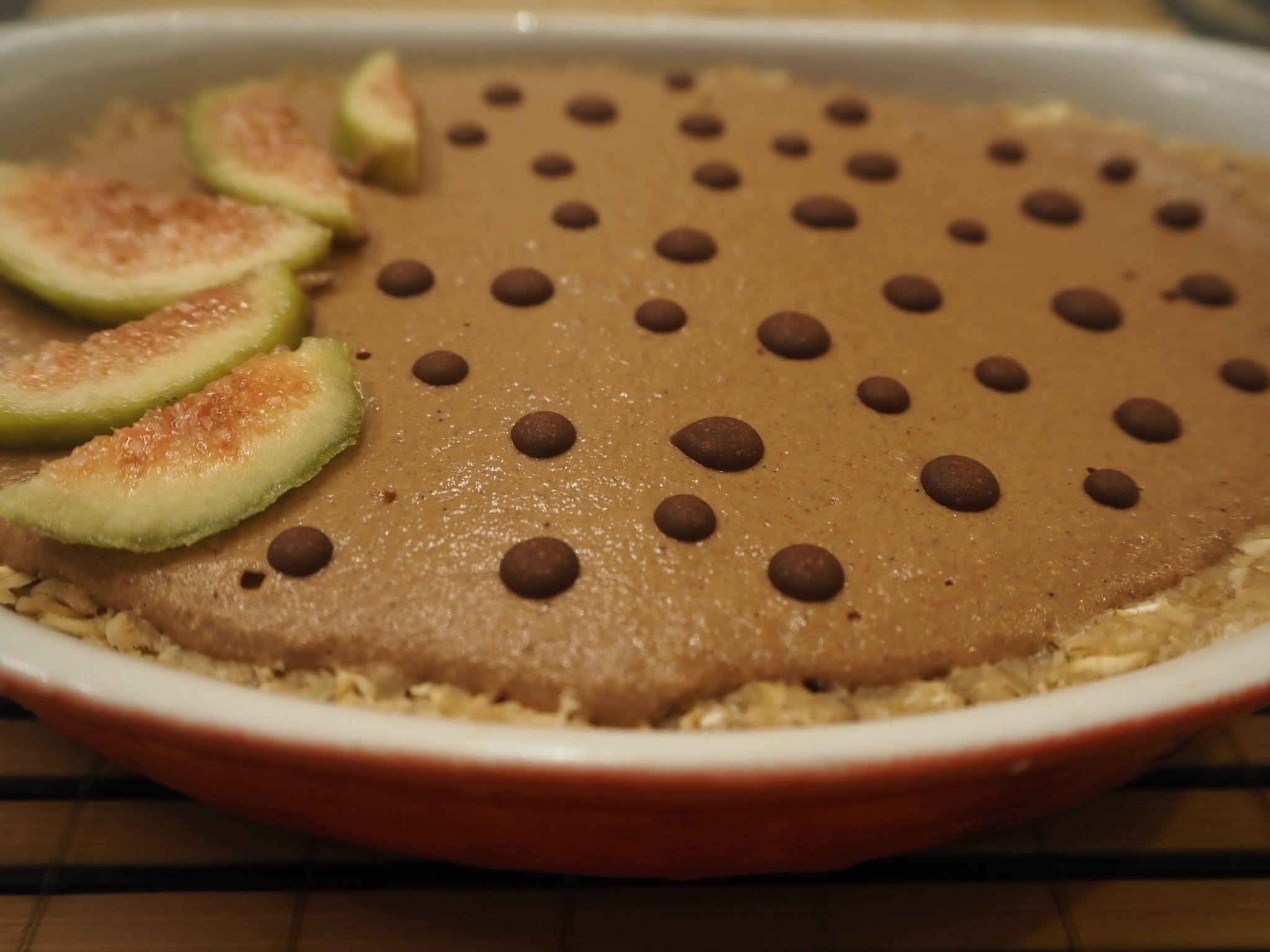 Carob Cashew Pie (Raw Vegan Pie Recipe) - Producers Stories